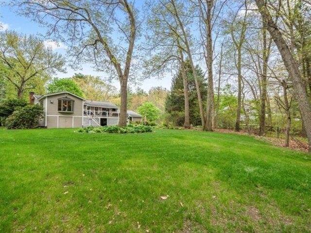 house with 3 bedroom, Sudbury MA ES104112150