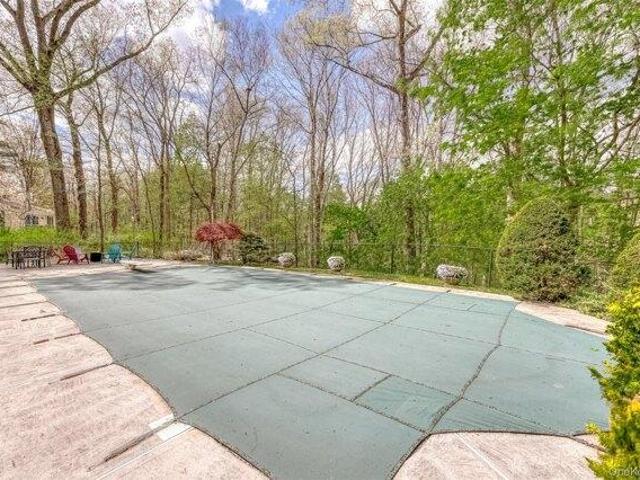 house with 3 bedroom, Suffern NY DLS102281505