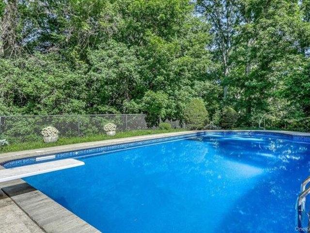 house with 3 bedroom, Suffern NY ES103621839