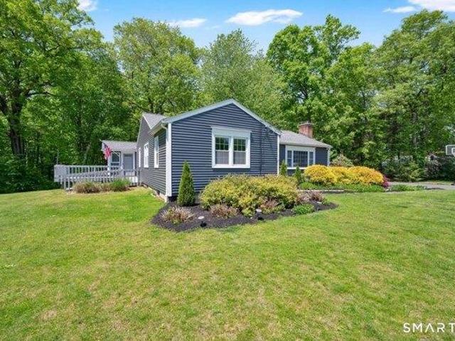 house with 3 bedroom, Suffield CT DLS102586364