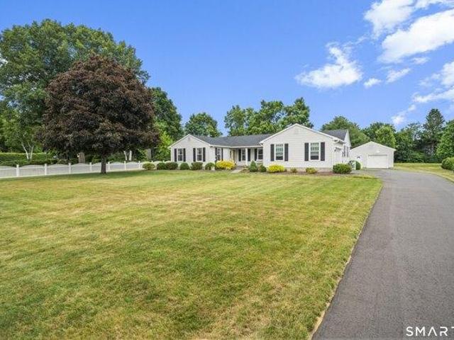 house with 3 bedroom, Suffield CT DS104152207