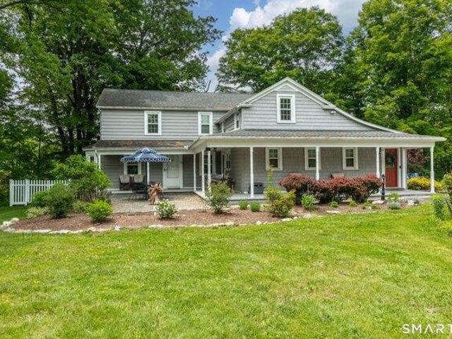 house with 3 bedroom, Suffield CT ES103070101