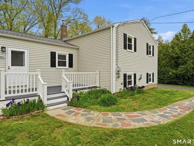 house with 3 bedroom, Suffield CT ES103070256