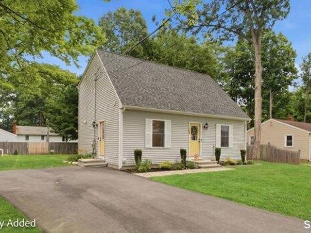 house with 3 bedroom, Suffield CT ES105115146