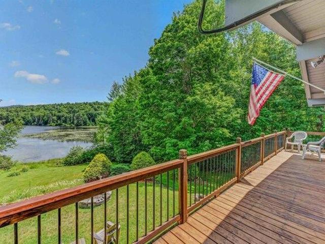 house with 3 bedroom, Sugar Hill NH ES104150363