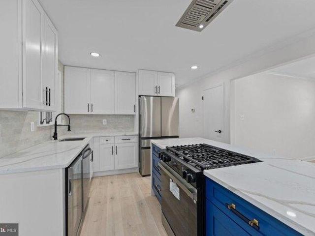 house with 3 bedroom, Suitland MD DS103627508