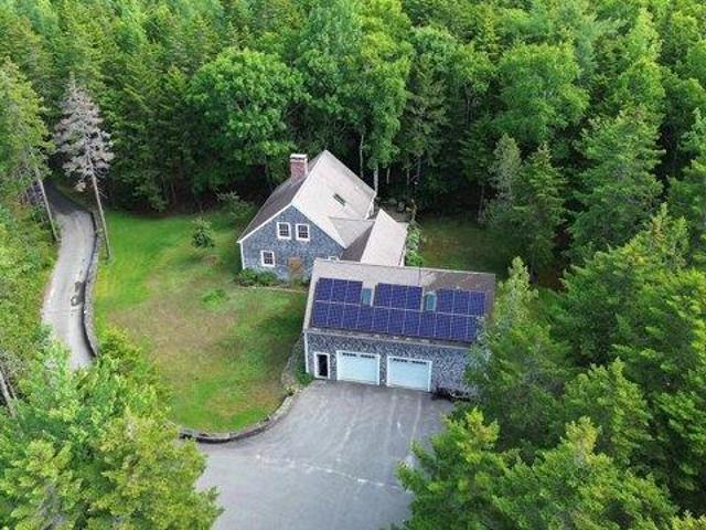 house with 3 bedroom, Surry ME ES104853066