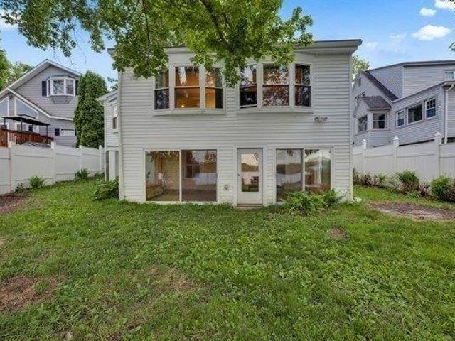 house with 3 bedroom, Sutton MA DS103221953