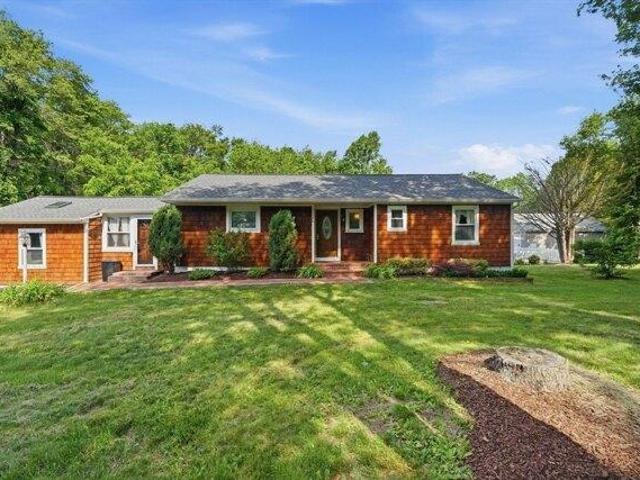 house with 3 bedroom, Sutton MA DS104077934