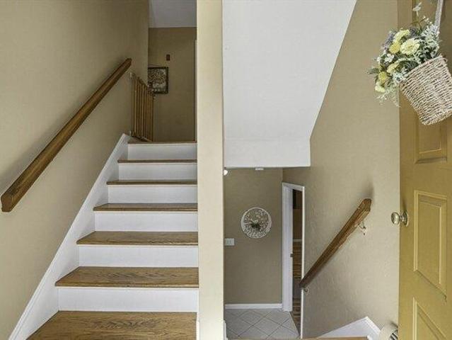 house with 3 bedroom, Sutton MA ES103500325