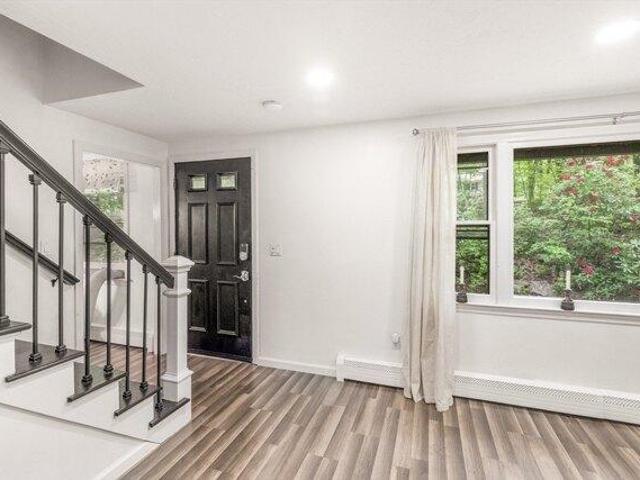 house with 3 bedroom, Sutton MA ES104570586