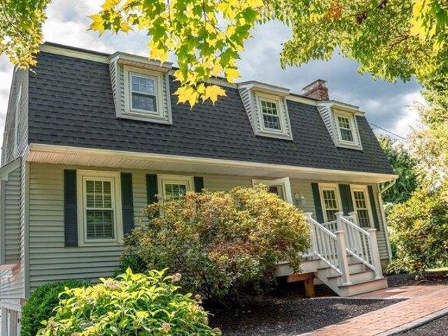 house with 3 bedroom, Sutton MA ES105122724