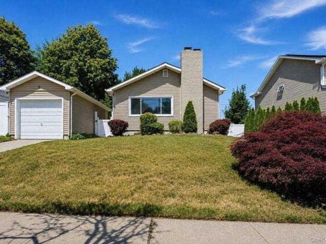house with 3 bedroom, Syosset NY DS103620515