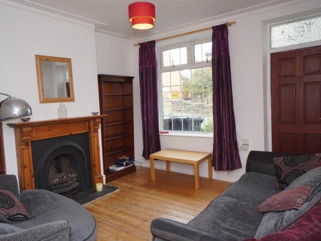 House with 3 Dbl Beds to Rent in Crookes Sept 26