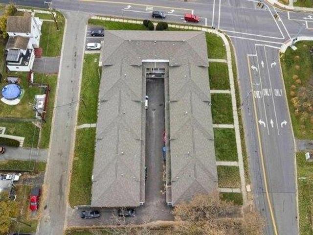 house with 49 bedroom, Endicott NY DS88712258