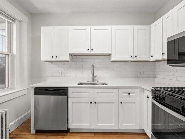 house with 43 bedroom, Boston MA ES103967632