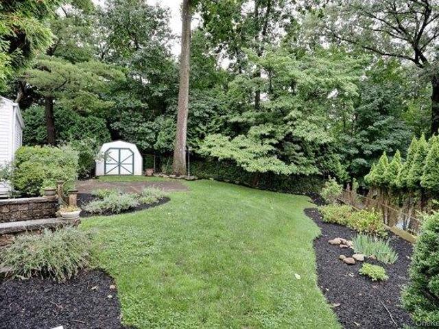 house with 4 bedroom, Tappan NY ES105204890
