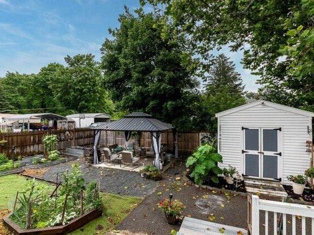 house with 4 bedroom, Taunton MA DS104008872