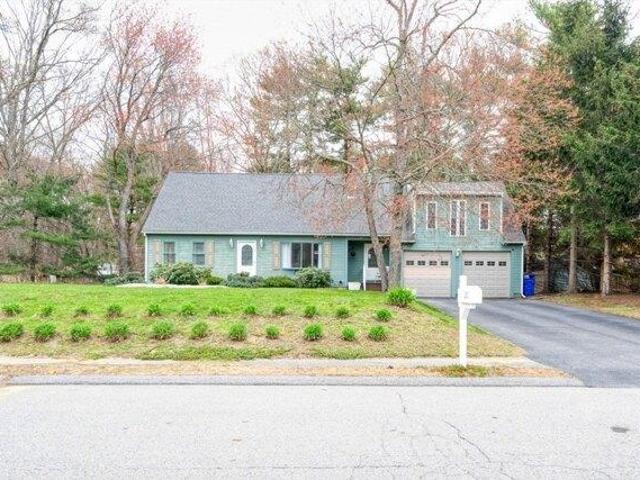 house with 4 bedroom, Taunton MA ES104190964