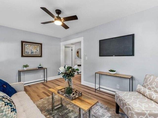 house with 4 bedroom, Taunton MA ES104809871