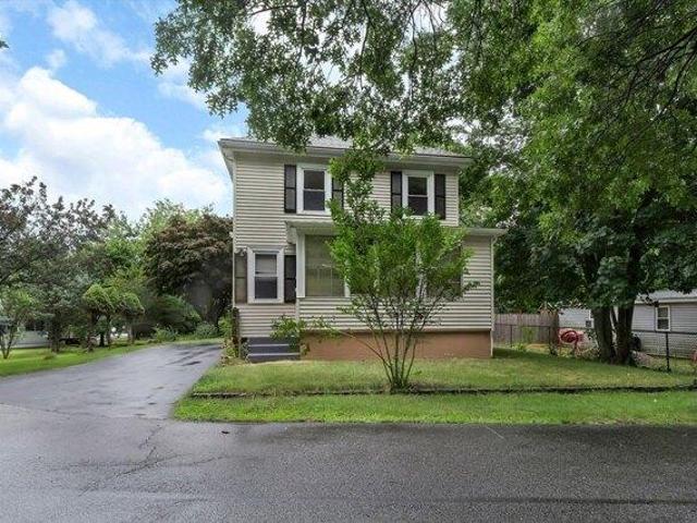 house with 4 bedroom, Taunton MA ES105104880