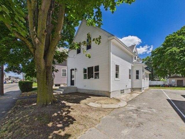 house with 4 bedroom, Taunton MA ES105115115
