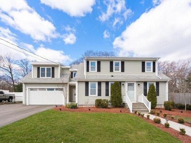 house with 4 bedroom, Taunton MA ES103248261