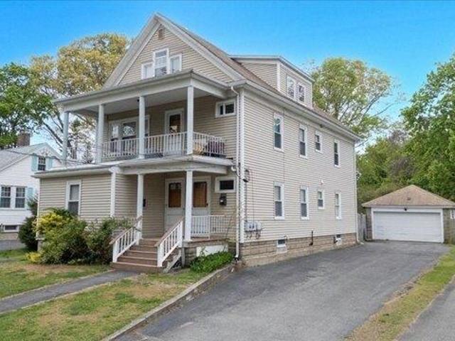 house with 4 bedroom, Taunton MA ES103966979