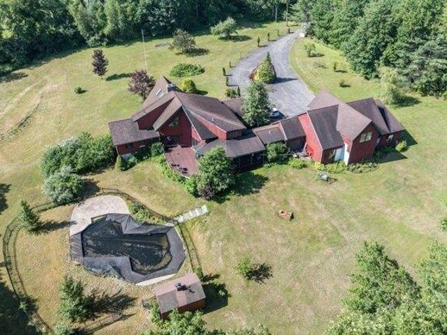 house with 4 bedroom, Templeton MA DS103968800