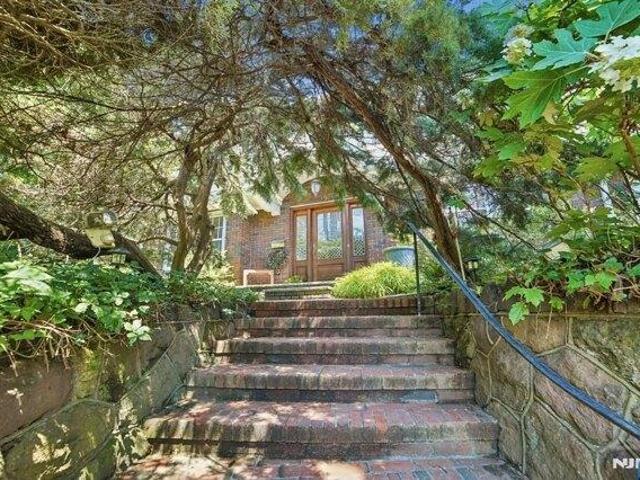house with 4 bedroom, Tenafly NJ DS104444646