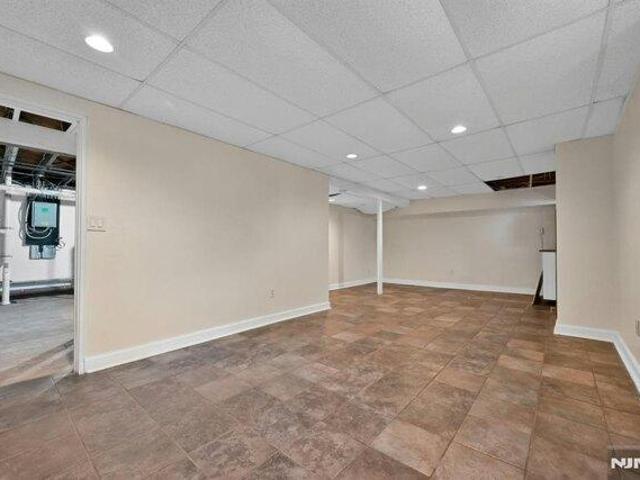 house with 4 bedroom, Tenafly NJ ES104605997