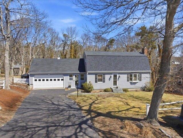 house with 4 bedroom, Teaticket MA DLS102089476
