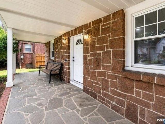 house with 4 bedroom, Teaneck NJ ES105142467