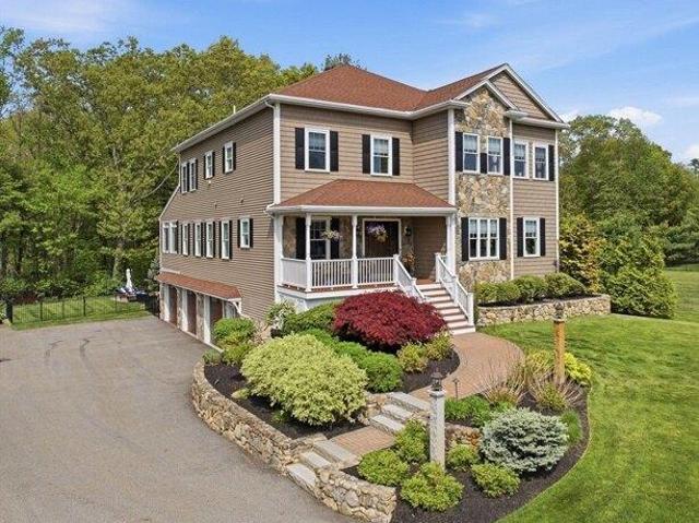 house with 4 bedroom, Tewksbury MA DLS102594924