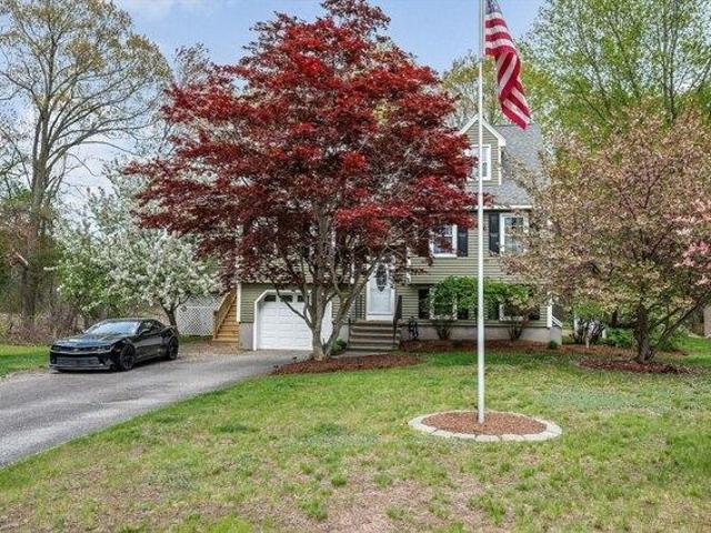house with 4 bedroom, Tewksbury MA DS102475804