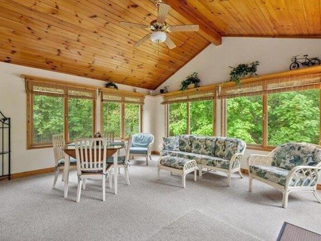 house with 4 bedroom, Tewksbury MA DS102372664