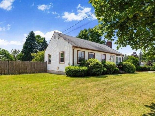 house with 4 bedroom, Tewksbury MA DS104189367