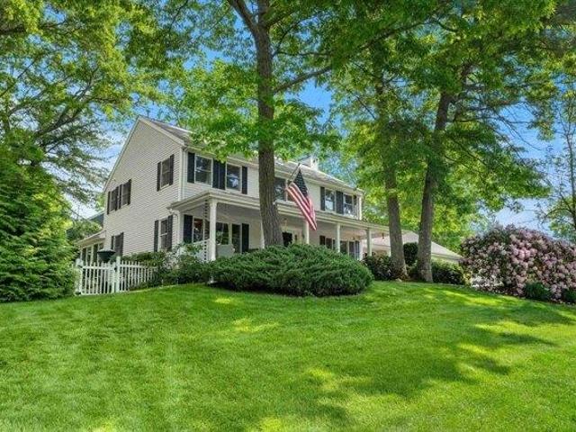 house with 4 bedroom, Tewksbury MA ES103035419