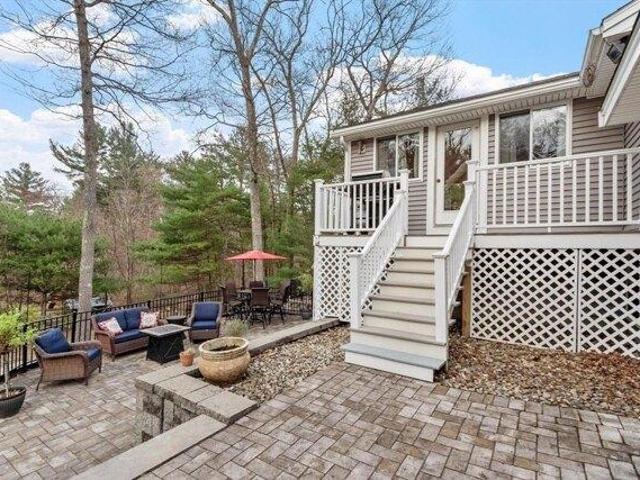 house with 4 bedroom, Tewksbury MA ES103036642