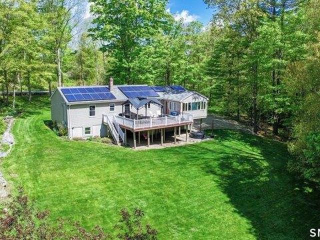house with 4 bedroom, Thompson CT ES103928746