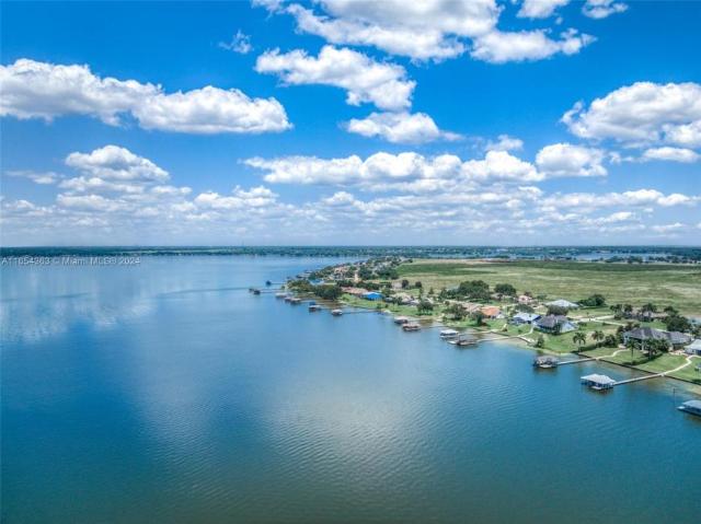 house with 4 bedroom, The State Of FL FL DS102520420