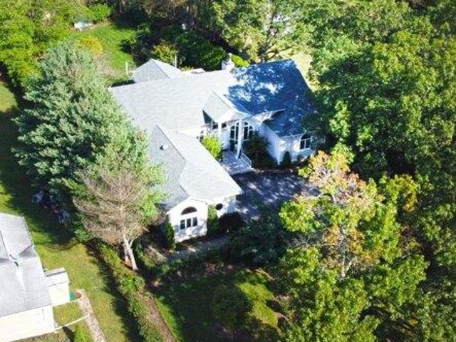 house with 4 bedroom, Tinton Falls NJ DS102561570