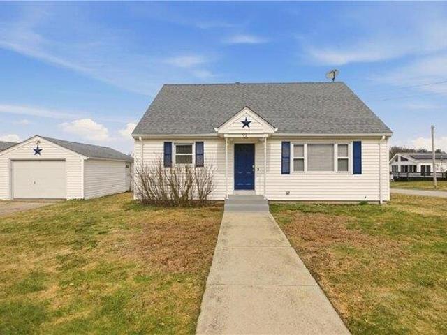 house with 4 bedroom, Tiverton RI DS102566144