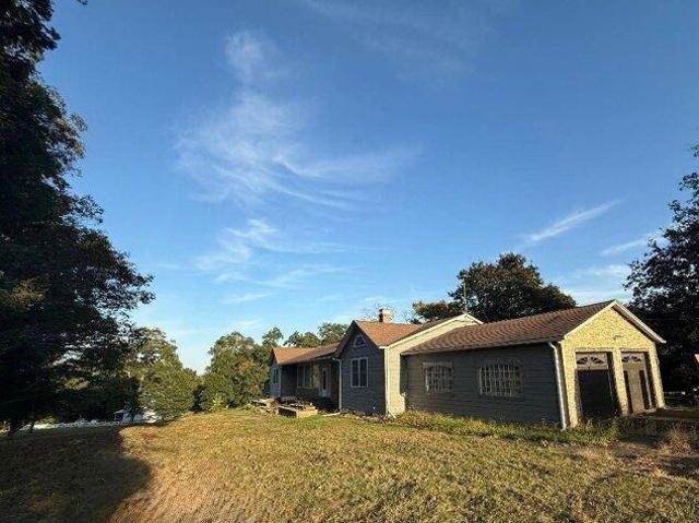 house with 4 bedroom, Tiverton RI DS103251285