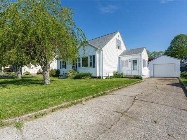 house with 4 bedroom, Tiverton RI DS103807864