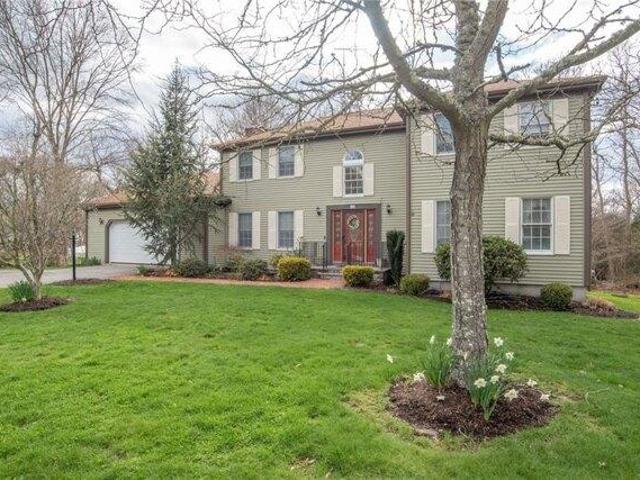 house with 4 bedroom, Tiverton RI ES103848409