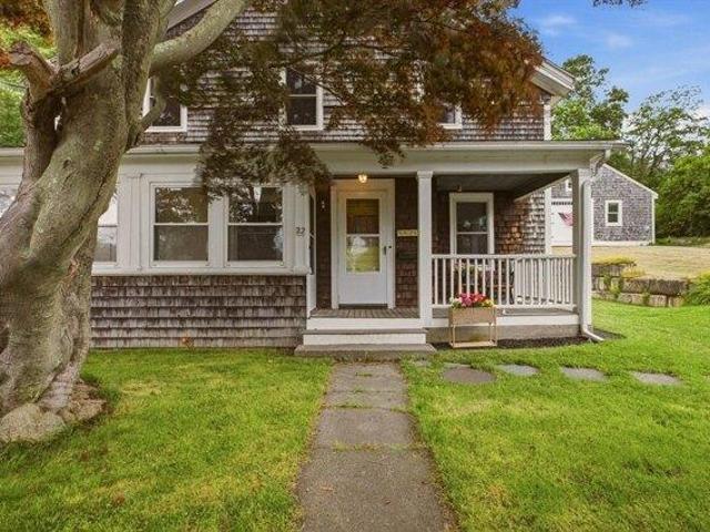 house with 4 bedroom, Tiverton RI ES104330966