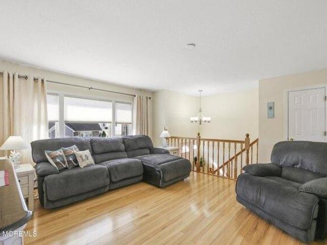 house with 4 bedroom, Toms River NJ DS103627937