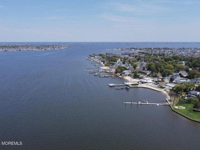house with 4 bedroom, Toms River NJ ES102825824
