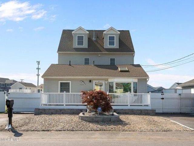 house with 4 bedroom, Toms River NJ ES102827219